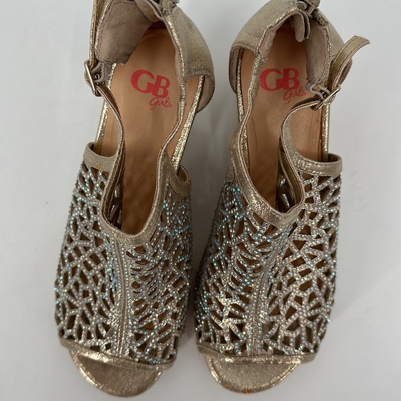 Gianni Bini | Shoes | Gianni Bini Girls Shoe Size 5 Rhinestone With ...